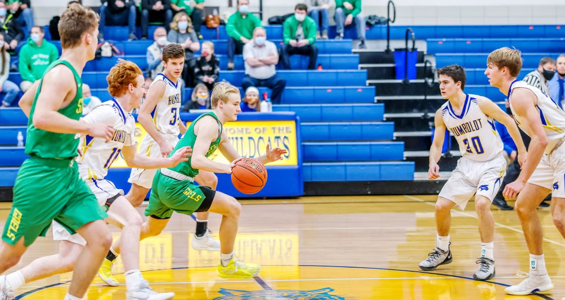 Humboldt tops Gael boys | News, Sports, Jobs - Messenger News